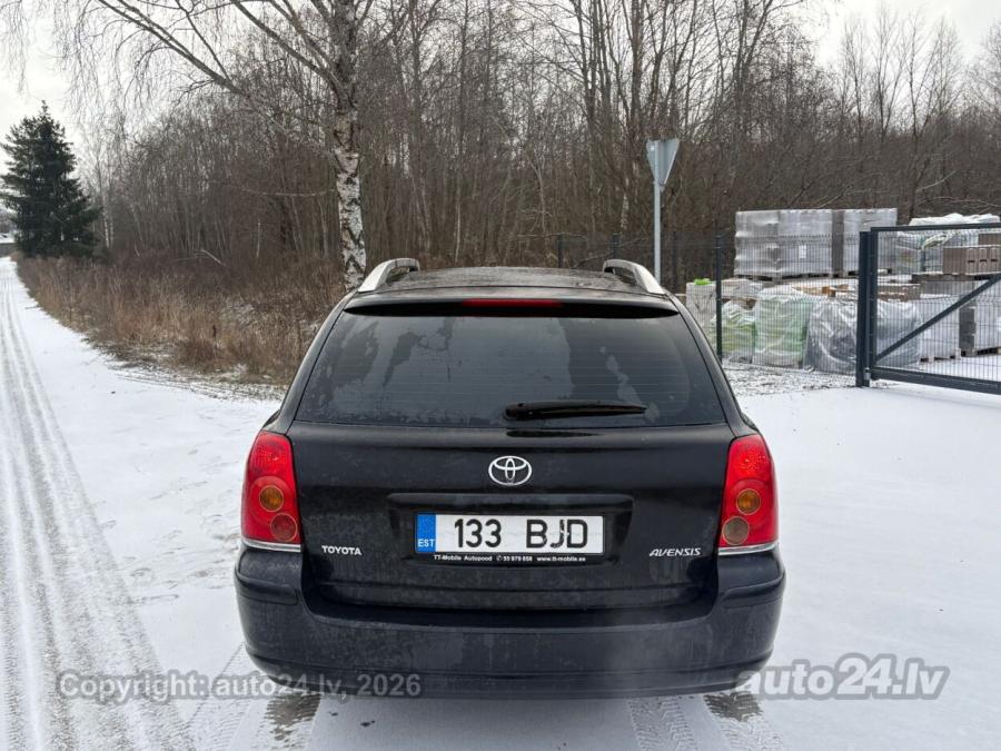 Black Toyota Avensis 2003 in Rapla, with an engine capacity of 2.00 L and mileage of 319 thousand km for 1500 €, photo 8 on AUTOMOTO.COM.LV