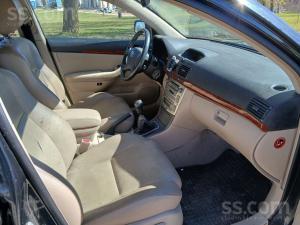 Черный Тойота Авенсис 2003 в Огре, объемом двигателя 2.00 л и пробегом 0 тыс. км за 1250 €, фото 18 на AUTOMOTO.COM.LV