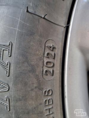 Черный Тойота Авенсис 2003 в Алитус, объемом двигателя 2.00 л и пробегом 315 тыс. км за 2250 €, фото 9 на AUTOMOTO.COM.LV