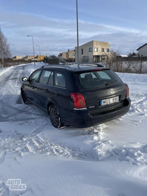Черный Тойота Авенсис 2004 в Клайпеда, объемом двигателя 2.00 л и пробегом 315 тыс. км за 1600 €, фото 3 на AUTOMOTO.COM.LV