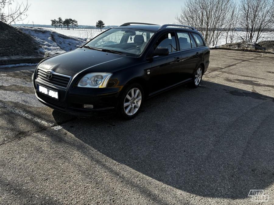 Black Toyota Avensis 2004 in Vilnius, with an engine capacity of 2.00 L and mileage of 207 thousand km for 1750 €, photo 1 on AUTOMOTO.COM.LV