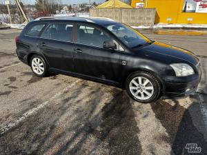 Black Toyota Avensis 2004 in Vilnius, with an engine capacity of 2.00 L and mileage of 207 thousand km for 1750 €, photo 6 on AUTOMOTO.COM.LV