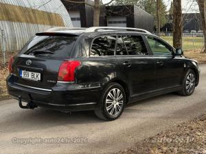 Черный Тойота Авенсис 2004 в Тарту, объемом двигателя 2.00 л и пробегом 286 тыс. км за 1800 €, фото 4 на AUTOMOTO.COM.LV