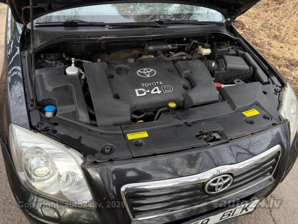 Black Toyota Avensis 2004 in Tartu, with an engine capacity of 2.00 L and mileage of 286 thousand km for 1800 €, photo 11 on AUTOMOTO.COM.LV