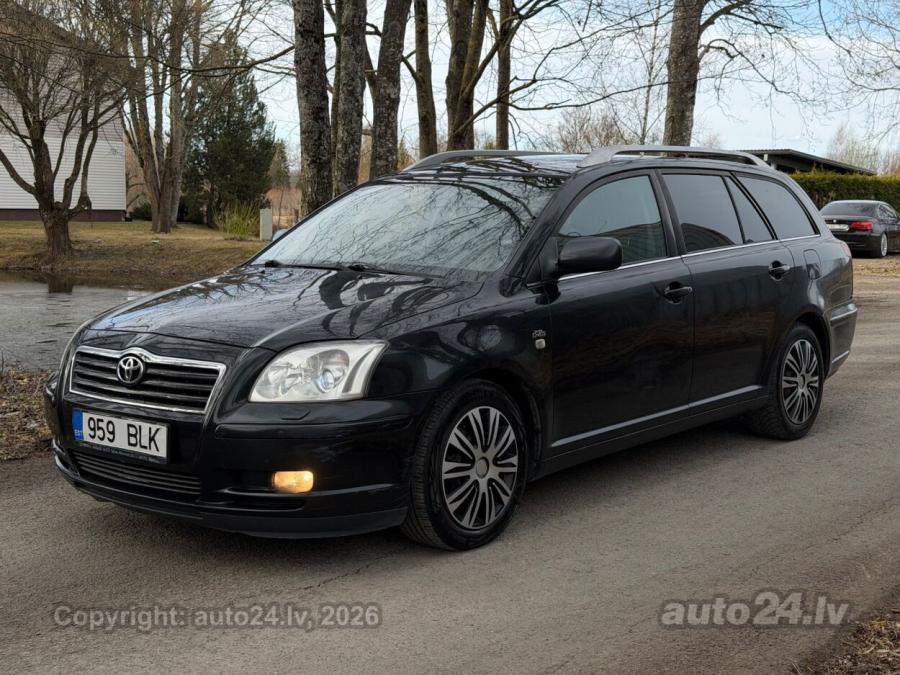 Melns Toyota Avensis 2004 Tartu, ar dzinēja tilpumu 2.00 L un nobraukumu 286 tūkst. km par 1800 €, foto 3 vietnē AUTOMOTO.COM.LV