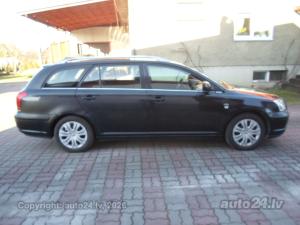 Melns Toyota Avensis 2004 Pērnava, ar dzinēja tilpumu 2.00 L un nobraukumu 414 tūkst. km par 1950 €, foto 5 vietnē AUTOMOTO.COM.LV