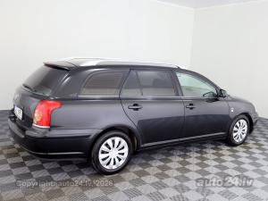 Черный Тойота Авенсис 2004 в Таллин, объемом двигателя 2.00 л и пробегом 286 тыс. км за 1399 €, фото 4 на AUTOMOTO.COM.LV