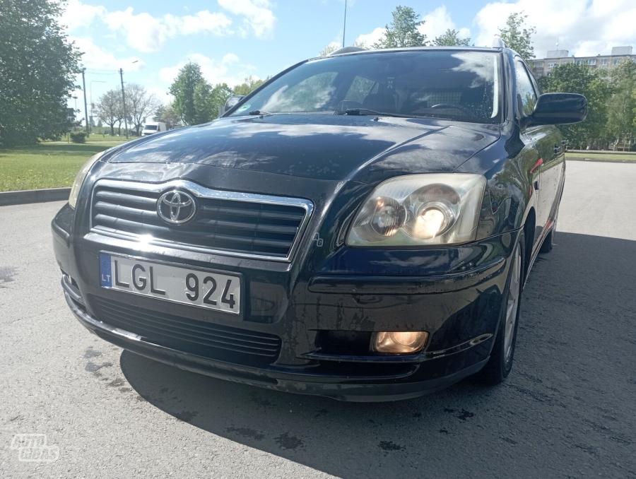 Black Toyota Avensis 2004 in Vilnius, with an engine capacity of 2.00 L and mileage of 315 thousand km for 1600 €, photo 3 on AUTOMOTO.COM.LV