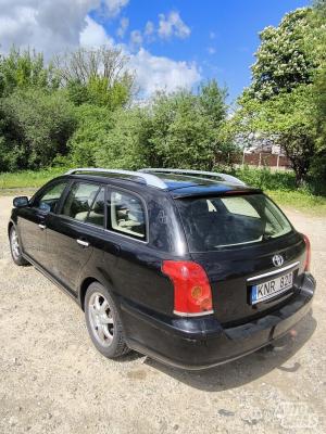 Black Toyota Avensis 2004 in Panevezys, with an engine capacity of 2.00 L and mileage of 220 thousand km for 1600 €, photo 27 on AUTOMOTO.COM.LV
