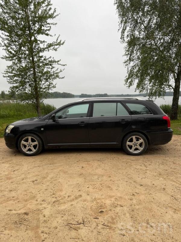 Black Toyota Avensis 2004 in Jekabpils, with an engine capacity of 1.80 L and mileage of 187 thousand km for 1750 €, photo 6 on AUTOMOTO.COM.LV