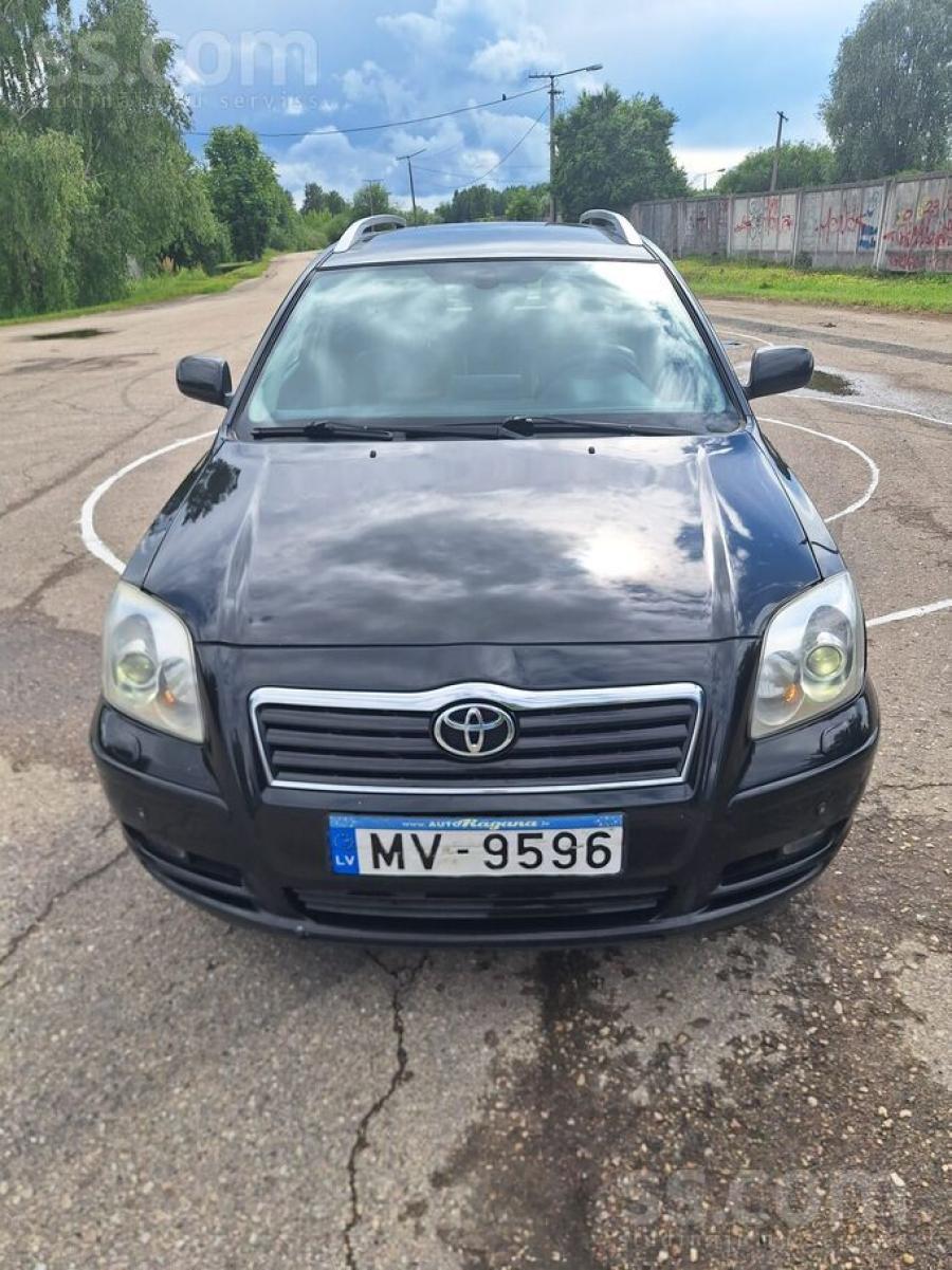 Melns Toyota Avensis 2004 Rīga, ar dzinēja tilpumu 2.00 L un nobraukumu 273 tūkst. km par 1700 €, foto 1 vietnē AUTOMOTO.COM.LV