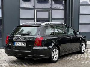 Black Toyota Avensis 2004 in Siauliai, with an engine capacity of 2.00 L and mileage of 366 thousand km for 1250 €, photo 7 on AUTOMOTO.COM.LV
