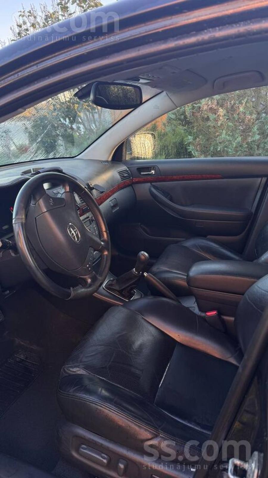 Melns Toyota Avensis 2004 Daugavpils, ar dzinēja tilpumu 2.00 L un nobraukumu 364 tūkst. km par 1600 €, foto 6 vietnē AUTOMOTO.COM.LV