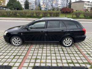 Черный Тойота Авенсис 2004 в Укмерге, объемом двигателя 2.00 л и пробегом 397 тыс. км за 950 €, фото 3 на AUTOMOTO.COM.LV