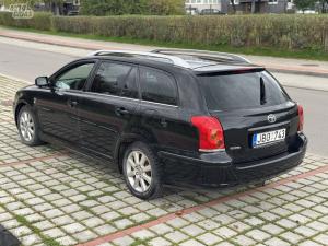 Черный Тойота Авенсис 2004 в Укмерге, объемом двигателя 2.00 л и пробегом 397 тыс. км за 950 €, фото 4 на AUTOMOTO.COM.LV