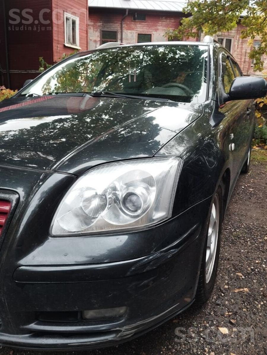 Melns Toyota Avensis 2004 Rīga, ar dzinēja tilpumu 2.00 L un nobraukumu 330 tūkst. km par 800 €, foto 12 vietnē AUTOMOTO.COM.LV