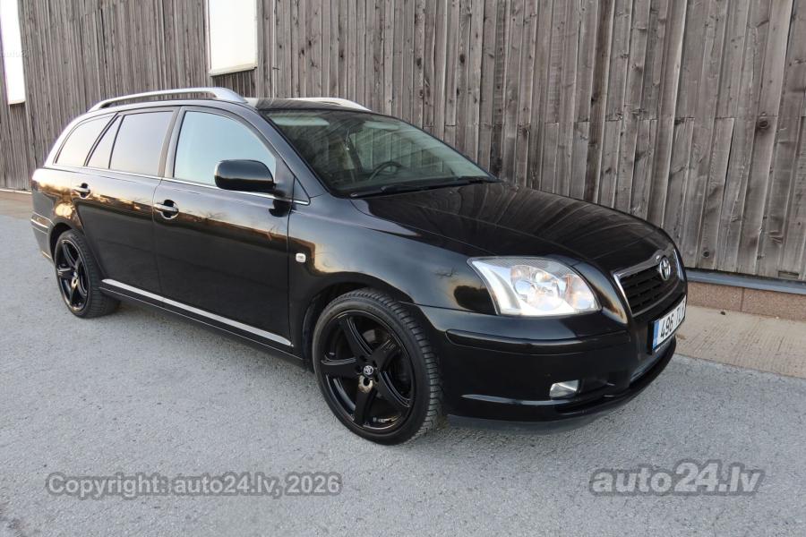 Melns Toyota Avensis 2005 Tallina, ar dzinēja tilpumu 2.00 L un nobraukumu 328 tūkst. km par 2250 €, foto 1 vietnē AUTOMOTO.COM.LV