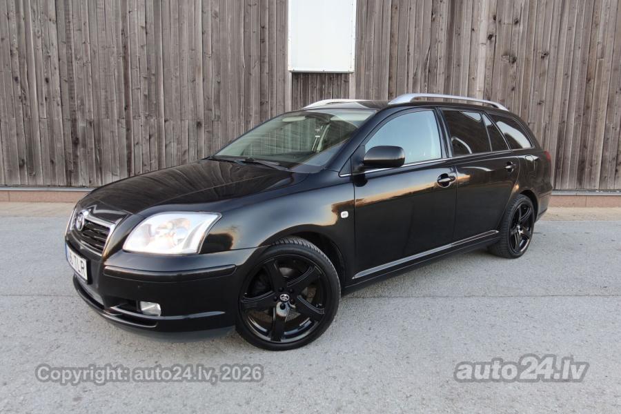 Melns Toyota Avensis 2005 Tallina, ar dzinēja tilpumu 2.00 L un nobraukumu 328 tūkst. km par 2250 €, foto 4 vietnē AUTOMOTO.COM.LV