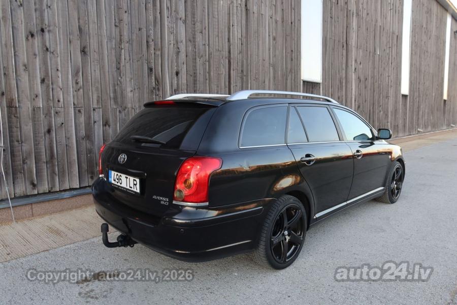 Melns Toyota Avensis 2005 Tallina, ar dzinēja tilpumu 2.00 L un nobraukumu 328 tūkst. km par 2250 €, foto 5 vietnē AUTOMOTO.COM.LV