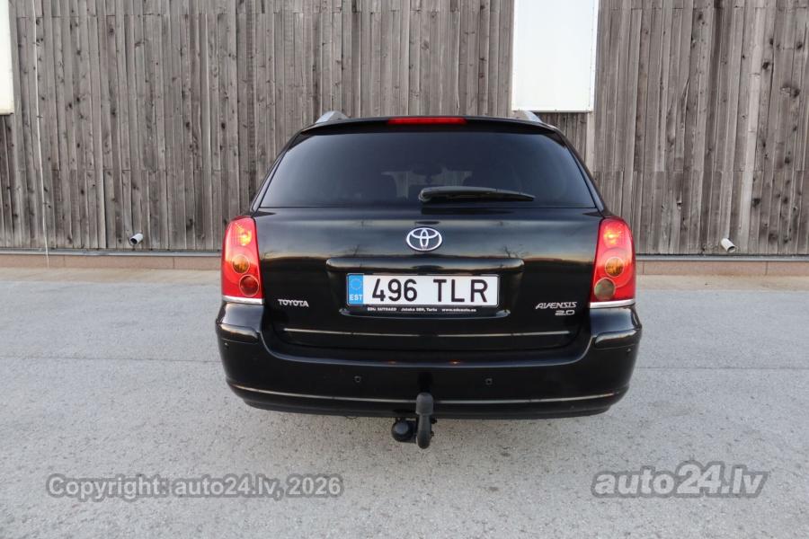 Melns Toyota Avensis 2005 Tallina, ar dzinēja tilpumu 2.00 L un nobraukumu 328 tūkst. km par 2250 €, foto 11 vietnē AUTOMOTO.COM.LV