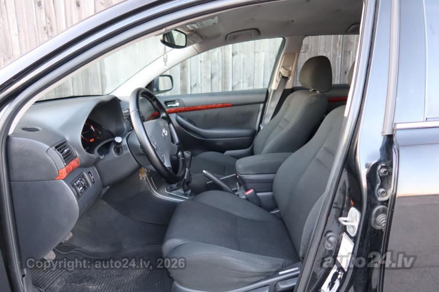 Melns Toyota Avensis 2005 Tallina, ar dzinēja tilpumu 2.00 L un nobraukumu 328 tūkst. km par 2250 €, foto 12 vietnē AUTOMOTO.COM.LV