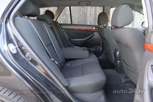 Melns Toyota Avensis 2005 Tallina, ar dzinēja tilpumu 2.00 L un nobraukumu 328 tūkst. km par 2250 €, foto 17 vietnē AUTOMOTO.COM.LV