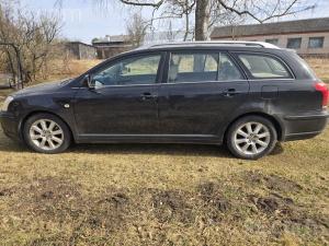 Черный Тойота Авенсис 2005 в Рига, объемом двигателя 2.00 л и пробегом 309 тыс. км за 1200 €, фото 5 на AUTOMOTO.COM.LV