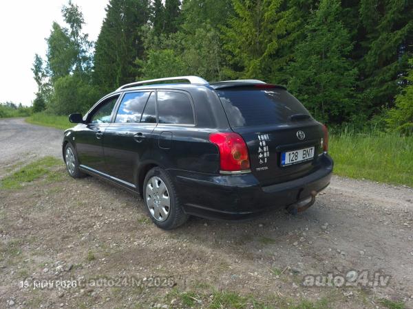 Черный Тойота Авенсис 2005 в Пярну, объемом двигателя 2.00 л и пробегом 282 тыс. км за 750 €, фото 9 на AUTOMOTO.COM.LV