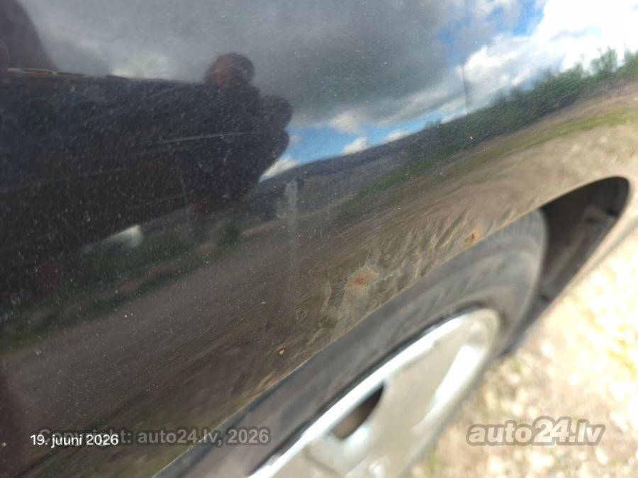Черный Тойота Авенсис 2005 в Пярну, объемом двигателя 2.00 л и пробегом 282 тыс. км за 750 €, фото 12 на AUTOMOTO.COM.LV