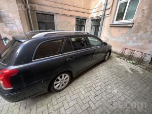 Черный Тойота Авенсис 2005 в Рига, объемом двигателя 2.00 л и пробегом 0 тыс. км за 510 €, фото  на AUTOMOTO.COM.LV