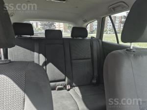 Черный Тойота Авенсис 2005 в Огре, объемом двигателя 2.00 л и пробегом 324 тыс. км за 2000 €, фото 7 на AUTOMOTO.COM.LV