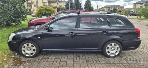 Melns Toyota Avensis 2005 Rīga, ar dzinēja tilpumu 1.80 L un nobraukumu 180 tūkst. km par 2500 €, foto 2 vietnē AUTOMOTO.COM.LV