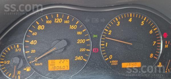 Melns Toyota Avensis 2005 Rīga, ar dzinēja tilpumu 1.80 L un nobraukumu 180 tūkst. km par 2500 €, foto 5 vietnē AUTOMOTO.COM.LV