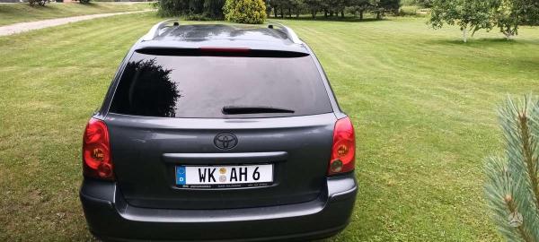 Melns Toyota Avensis 2005 Kelmė, ar dzinēja tilpumu 2.36 L un nobraukumu 264 tūkst. km par 1550 €, foto 5 vietnē AUTOMOTO.COM.LV