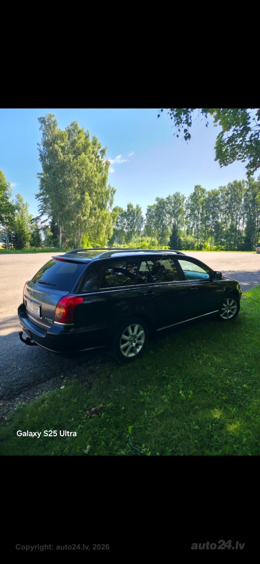 Black Toyota Avensis 2005 in Elva, with an engine capacity of 2.00 L and mileage of 462 thousand km for 1499 €, photo 5 on AUTOMOTO.COM.LV