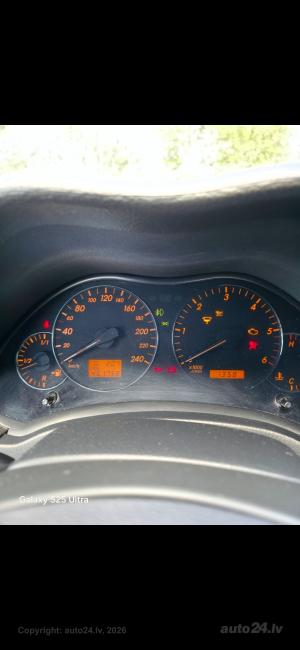 Black Toyota Avensis 2005 in Elva, with an engine capacity of 2.00 L and mileage of 462 thousand km for 1499 €, photo 23 on AUTOMOTO.COM.LV