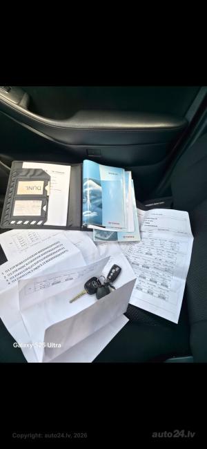 Black Toyota Avensis 2005 in Elva, with an engine capacity of 2.00 L and mileage of 462 thousand km for 1499 €, photo 25 on AUTOMOTO.COM.LV