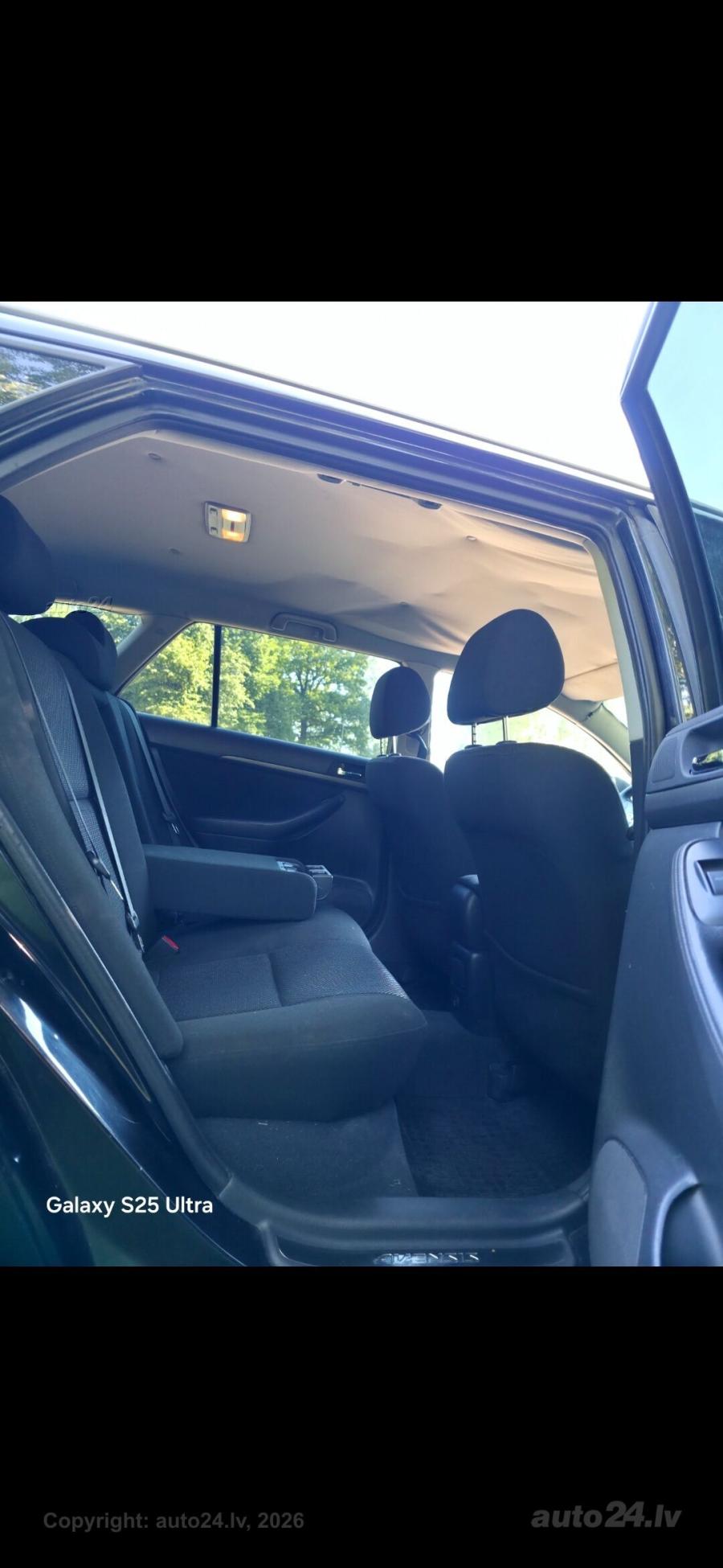 Black Toyota Avensis 2005 in Elva, with an engine capacity of 2.00 L and mileage of 462 thousand km for 1499 €, photo 26 on AUTOMOTO.COM.LV