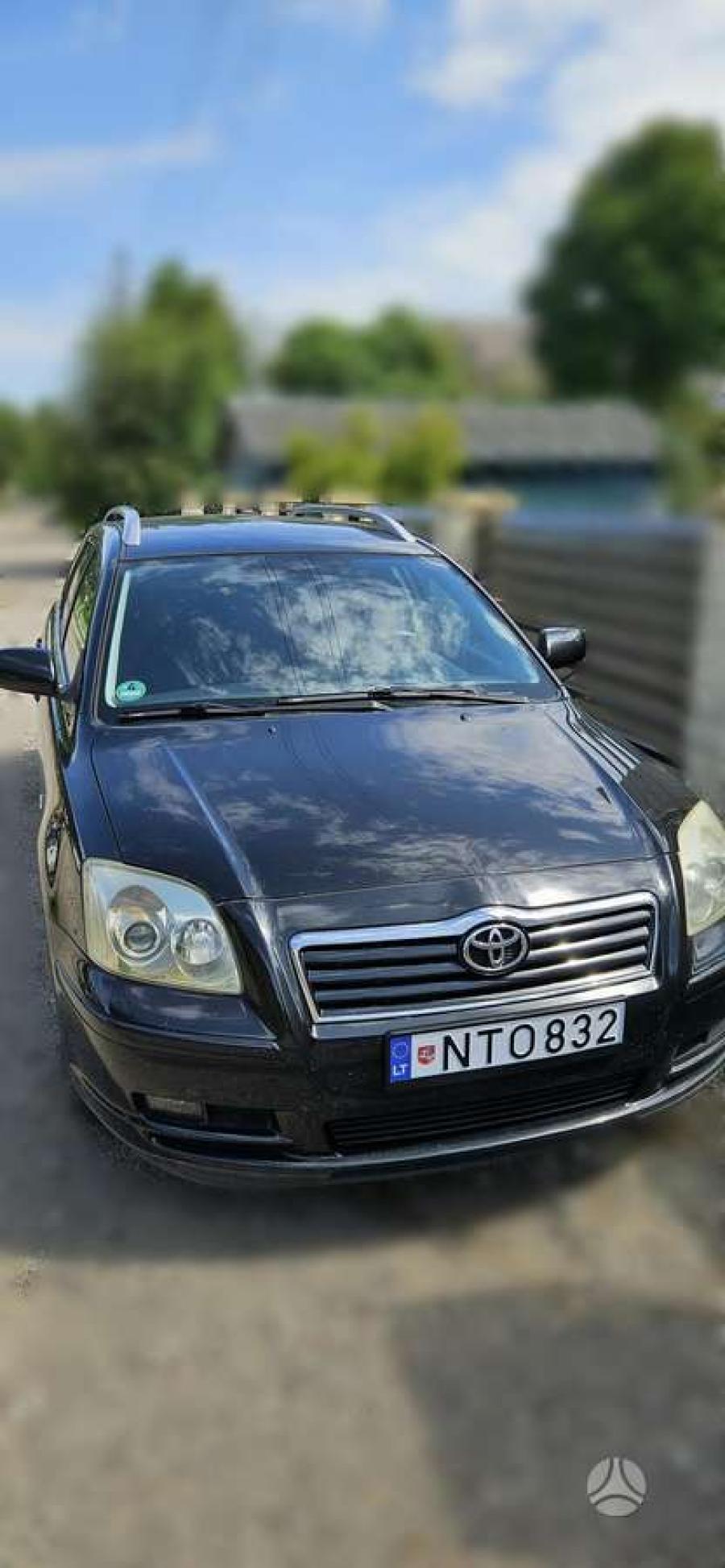 Черный Тойота Авенсис 2005 в Каунас, объемом двигателя 2.00 л и пробегом 321 тыс. км за 1200 €, фото 1 на AUTOMOTO.COM.LV