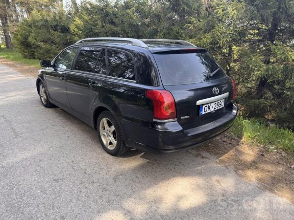 Black Toyota Avensis 2005 in Riga, with an engine capacity of 2.00 L and mileage of 0 thousand km for 1550 €, photo 5 on AUTOMOTO.COM.LV