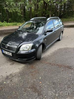 Melns Toyota Avensis 2005 Valmiera, ar dzinēja tilpumu 2.00 L un nobraukumu 445 tūkst. km par 1600 €, foto  vietnē AUTOMOTO.COM.LV