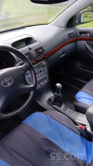 Black Toyota Avensis 2005 in Valka, with an engine capacity of 1.80 L and mileage of 353 thousand km for 1100 €, photo 5 on AUTOMOTO.COM.LV