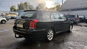 Black Toyota Avensis 2005 in Riga, with an engine capacity of 2.00 L and mileage of 360 thousand km for 1100 €, photo 5 on AUTOMOTO.COM.LV