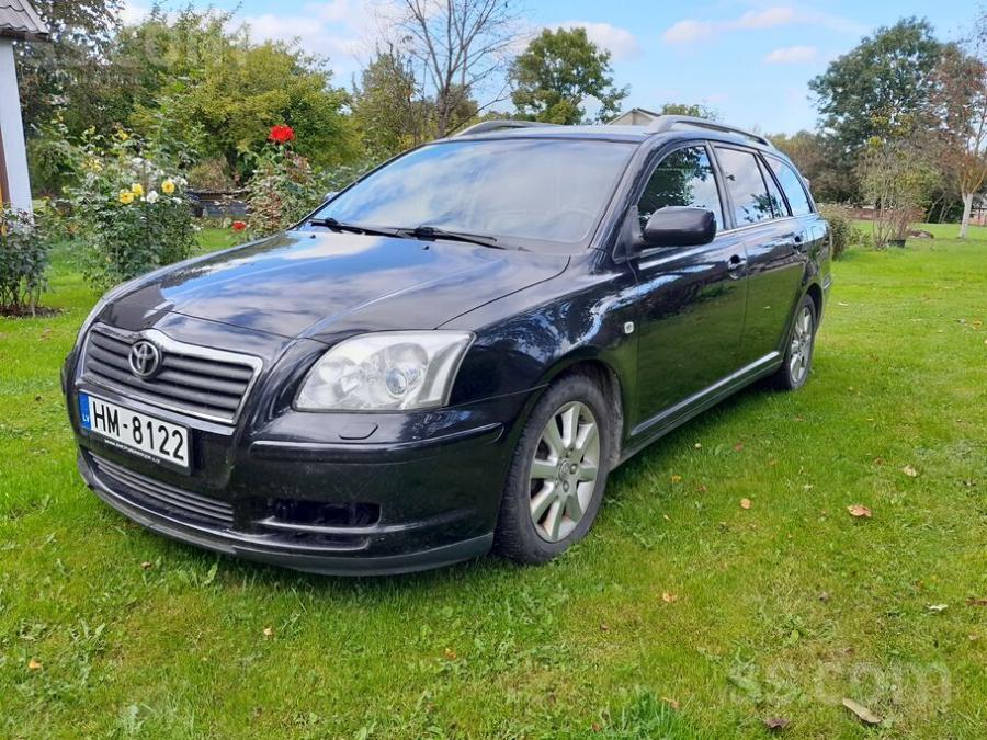 Black Toyota Avensis 2006 in Riga, with an engine capacity of 2.20 L and mileage of 400 thousand km for 990 €, photo 1 on AUTOMOTO.COM.LV