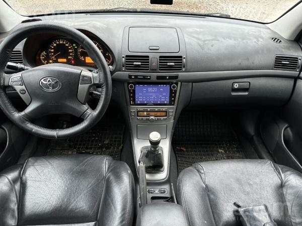 Black Toyota Avensis 2006 in Jurmala, with an engine capacity of 2.20 L and mileage of 476 thousand km for 1500 €, photo 8 on AUTOMOTO.COM.LV