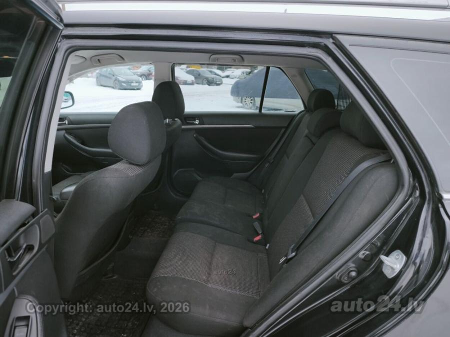 Melns Toyota Avensis 2006 Tartu, ar dzinēja tilpumu 2.00 L un nobraukumu 0 tūkst. km par 1799 €, foto 9 vietnē AUTOMOTO.COM.LV