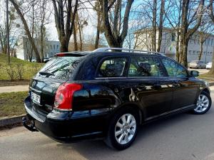 Black Toyota Avensis 2006 in Kaunas, with an engine capacity of 2.20 L and mileage of 274 thousand km for 2200 €, photo 8 on AUTOMOTO.COM.LV