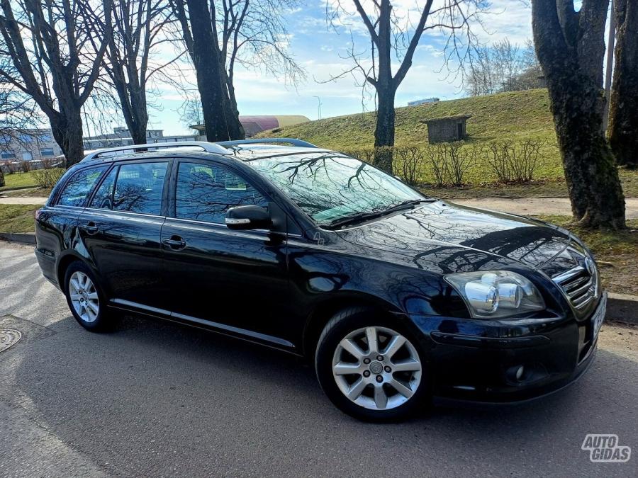 Black Toyota Avensis 2006 in Kaunas, with an engine capacity of 2.20 L and mileage of 273 thousand km for 2150 €, photo 8 on AUTOMOTO.COM.LV
