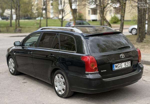Black Toyota Avensis 2006 in Vilnius, with an engine capacity of 1.80 L and mileage of 210 thousand km for 1150 €, photo 3 on AUTOMOTO.COM.LV