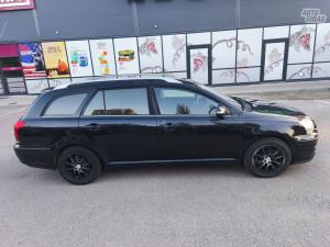 Black Toyota Avensis 2006 in Taurage, with an engine capacity of 2.00 L and mileage of 302 thousand km for 1980 €, photo 9 on AUTOMOTO.COM.LV